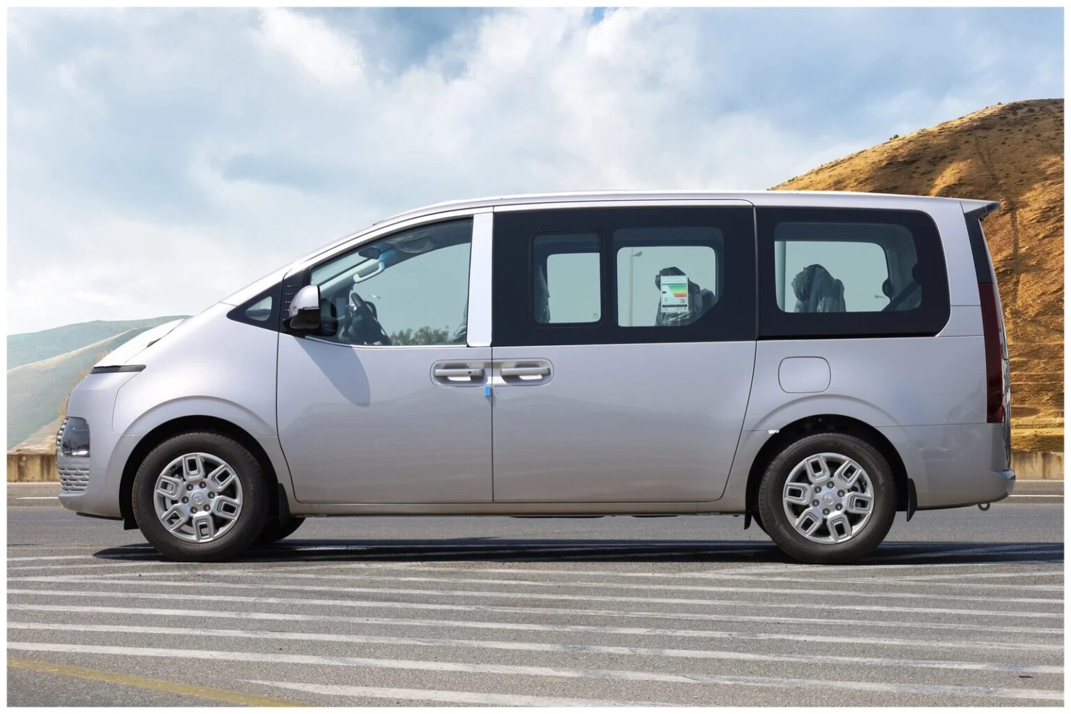 STARIA – Hyundai